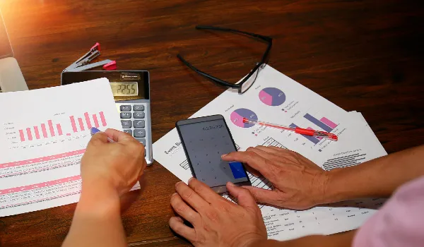 How To Keep Track Of Business Expenses In 2026?